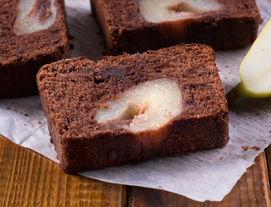 Bizcocho De Chocolate Y Peras Al Vino Tinto My Karamelli